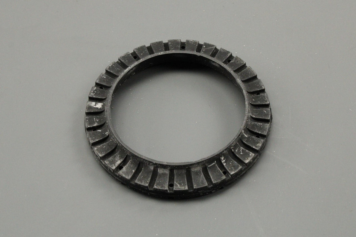 Land Rover Range Rover Evoque front suspension pad (upper) LR009664 ...