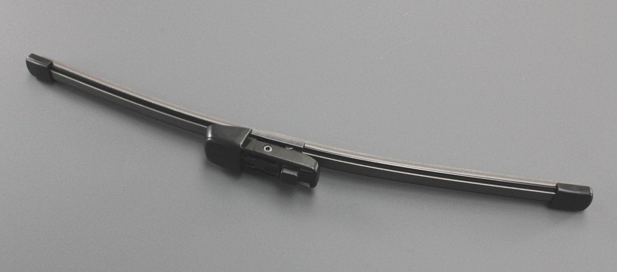VW Golf MK7 MK7.5 hatchback rear screen wiper blade (285mm) 5G6955427E ...