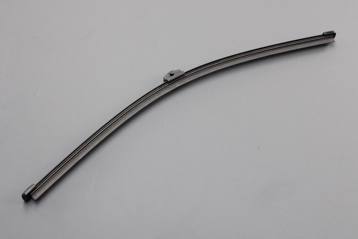 VW Touareg 2011-2018 aero wiper blade (rear) 7P6955427 – Partshaus Ltd