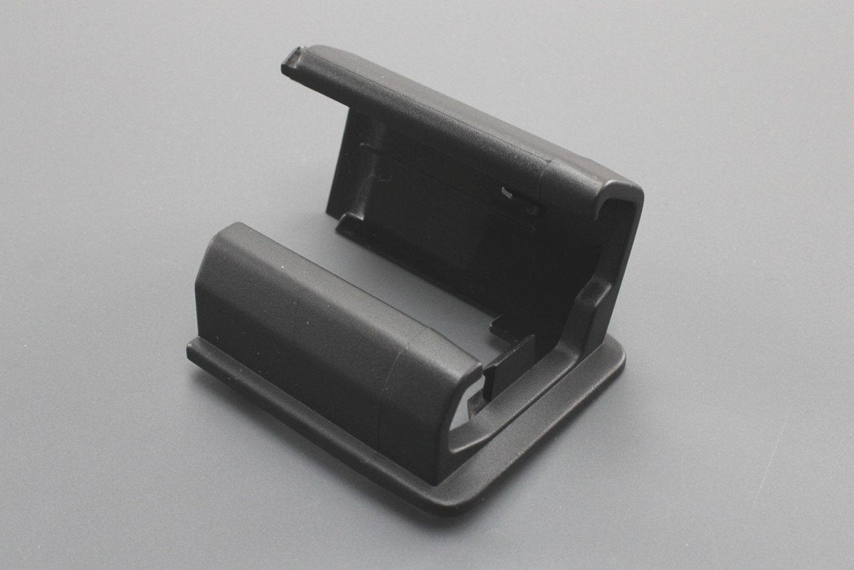 Audi Q7 2016-on seat rail end cover (front, left rail) 4M0881347A 4PK ...