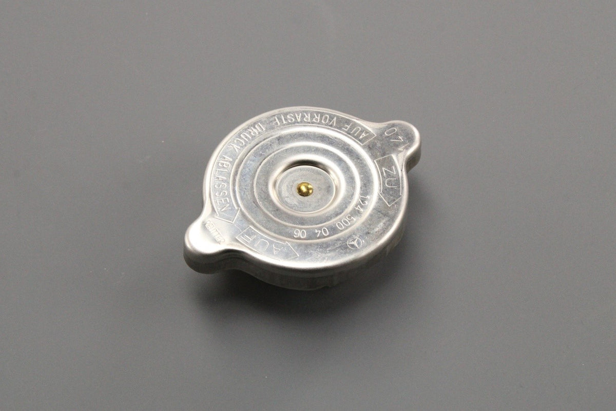 Mercedes-Benz W124 W201 W202 coolant reservoir cap A1245000406 ...