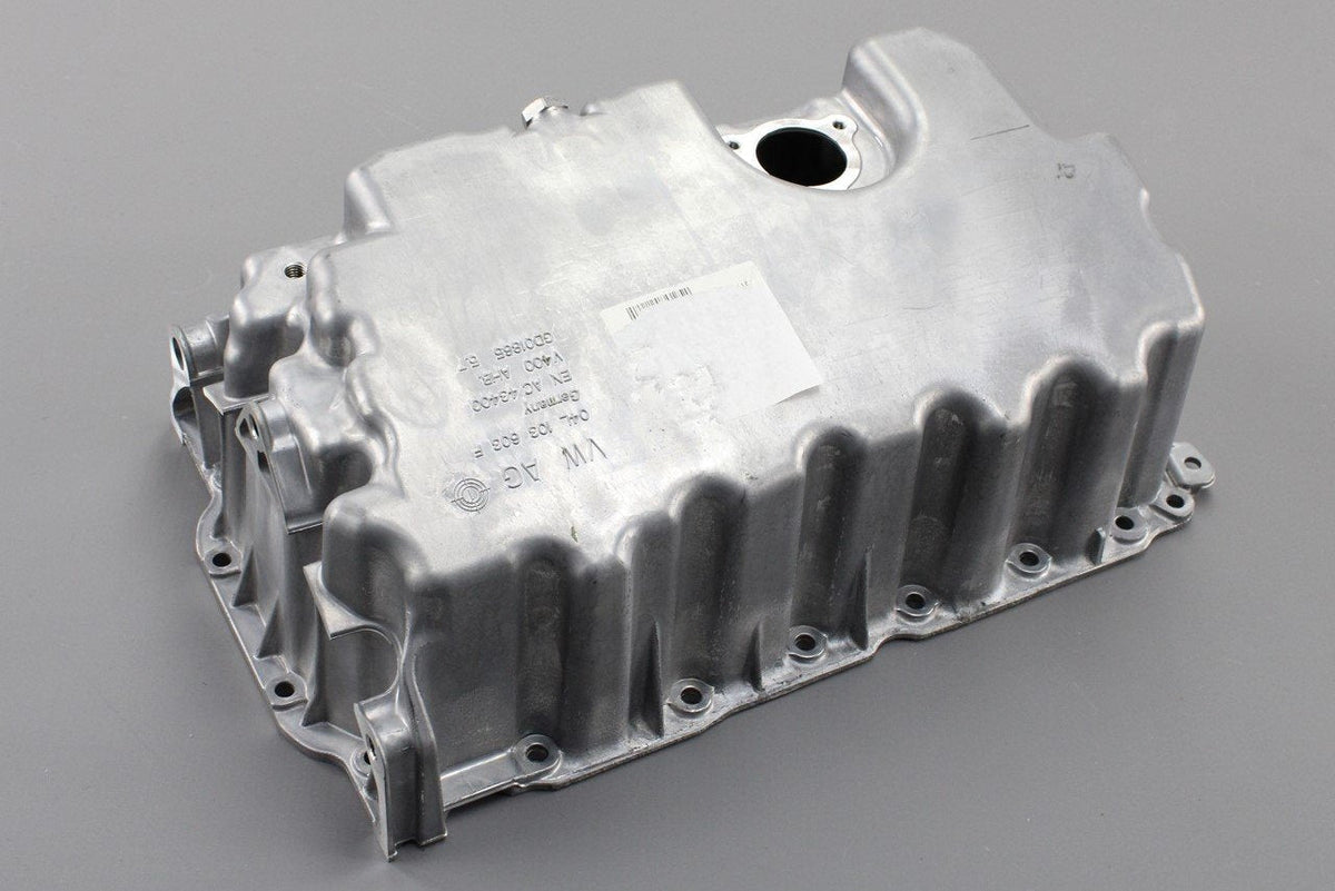 VW Transporter T6 T6.1 Multivan Engine oil sump for 2.0L TDI 04L103603 ...