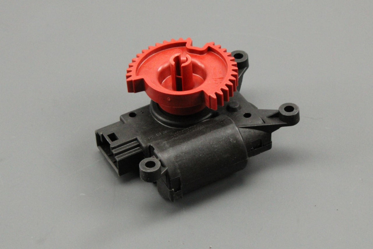VW Audi Skoda SEAT RHD heater recirculation flap motor (V154) 6R290751 ...