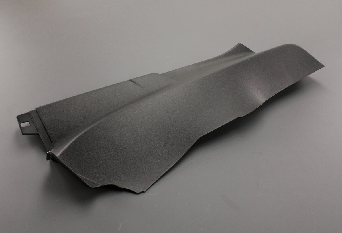 VW Tiguan 2016-on lower c-pillar interior trim (right) 5NA867766B 82V ...