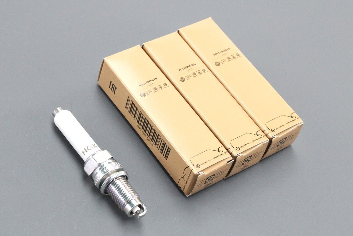 VW Polo up! Audi Skoda SEAT Ibiza 1.0 spark plug set (x3) 04C905606A ...