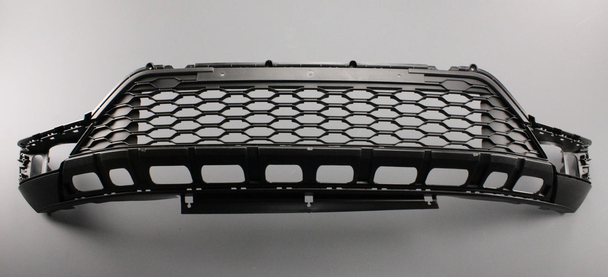 VW T-Roc 2018-22 centre front bumper grill (lower) 2GA805903D 9B9 ...