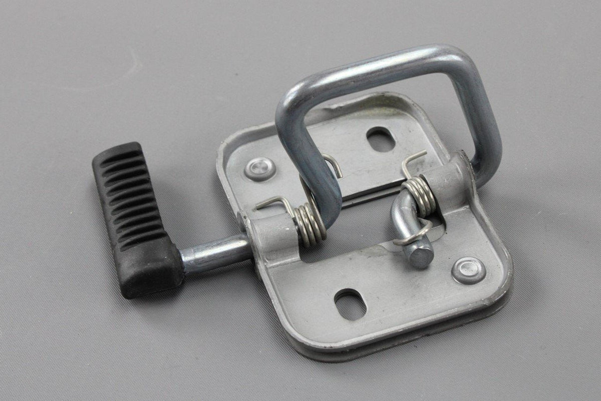 VW Passat B8 2015-Onward Bonnet lid striker catch 3G0823186B ...