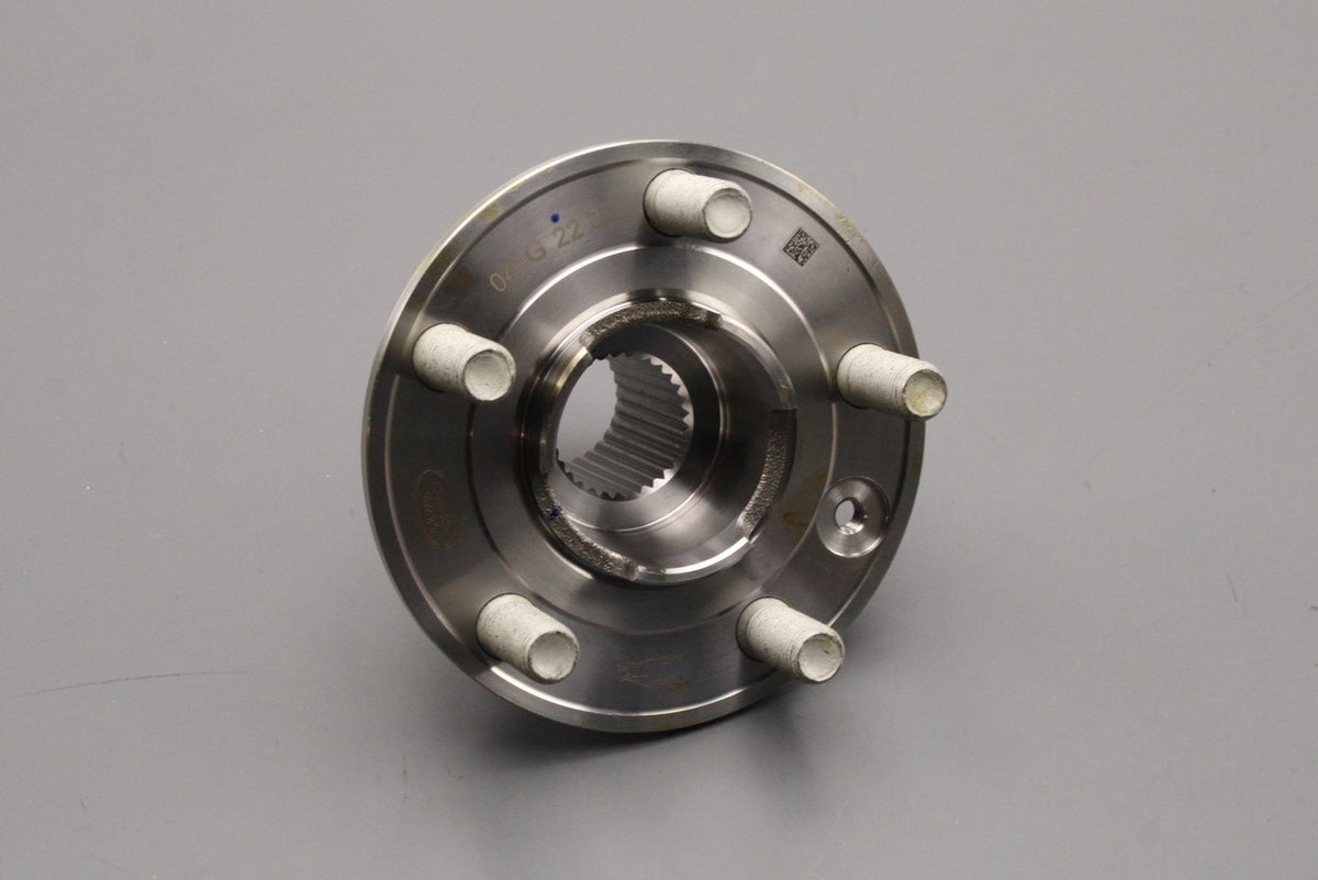 Land Rover Discovery Sport Range Rover Evoque front wheel hub LR114244 ...