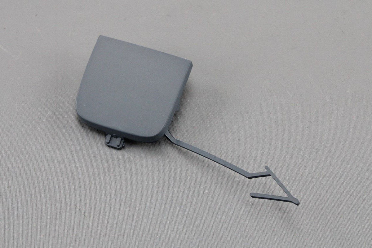 VW Touareg 2015-2018 Cover for towing eye (right rear) 7P6807450C GRU ...