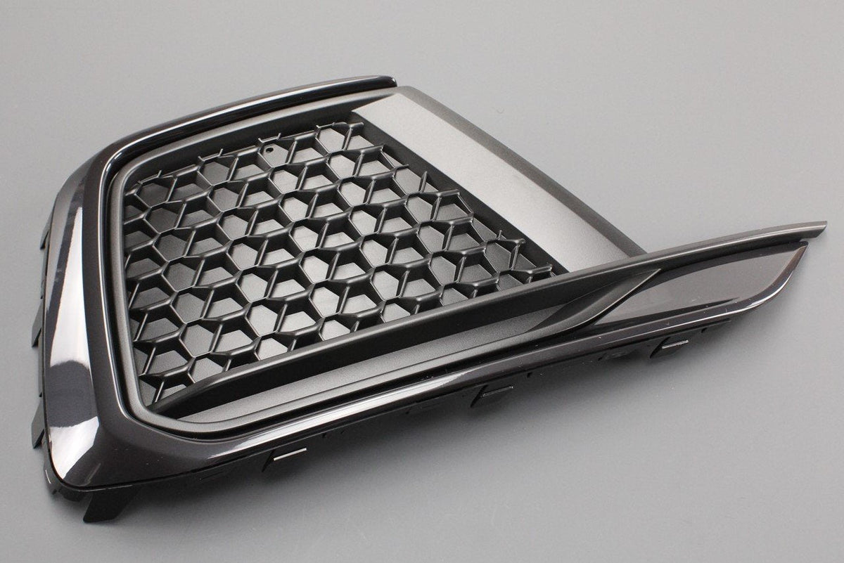 Audi A1 2019-on lower bumper grille (front right) 82A807680G RN4 ...