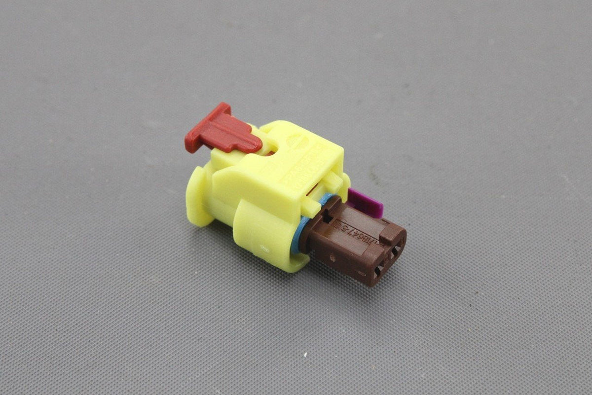 VW Audi Skoda SEAT flat contact housing connector (2-pin) 5K0973323 ...