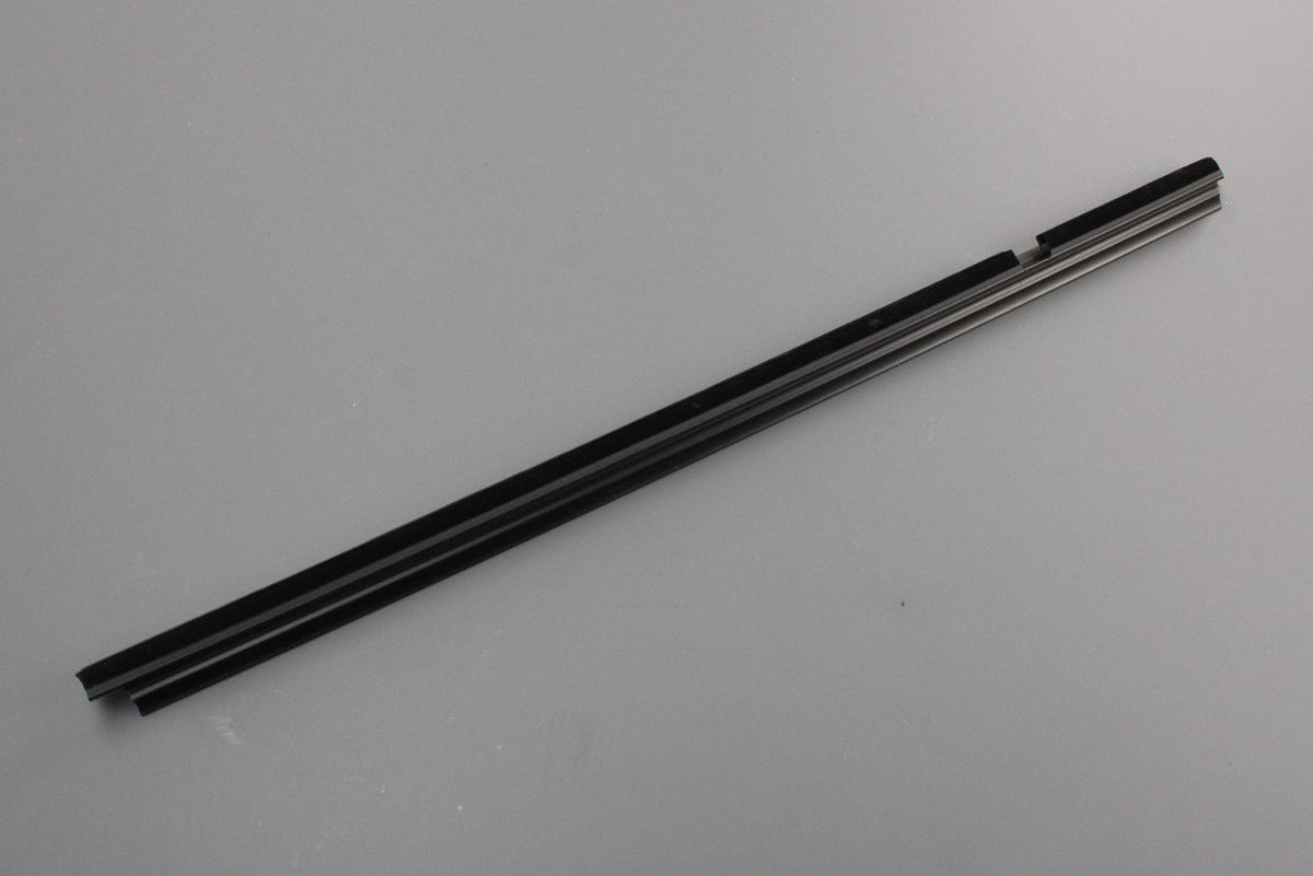 Mercedes-Benz A-Class sealing rail A1767351300 – Partshaus Ltd