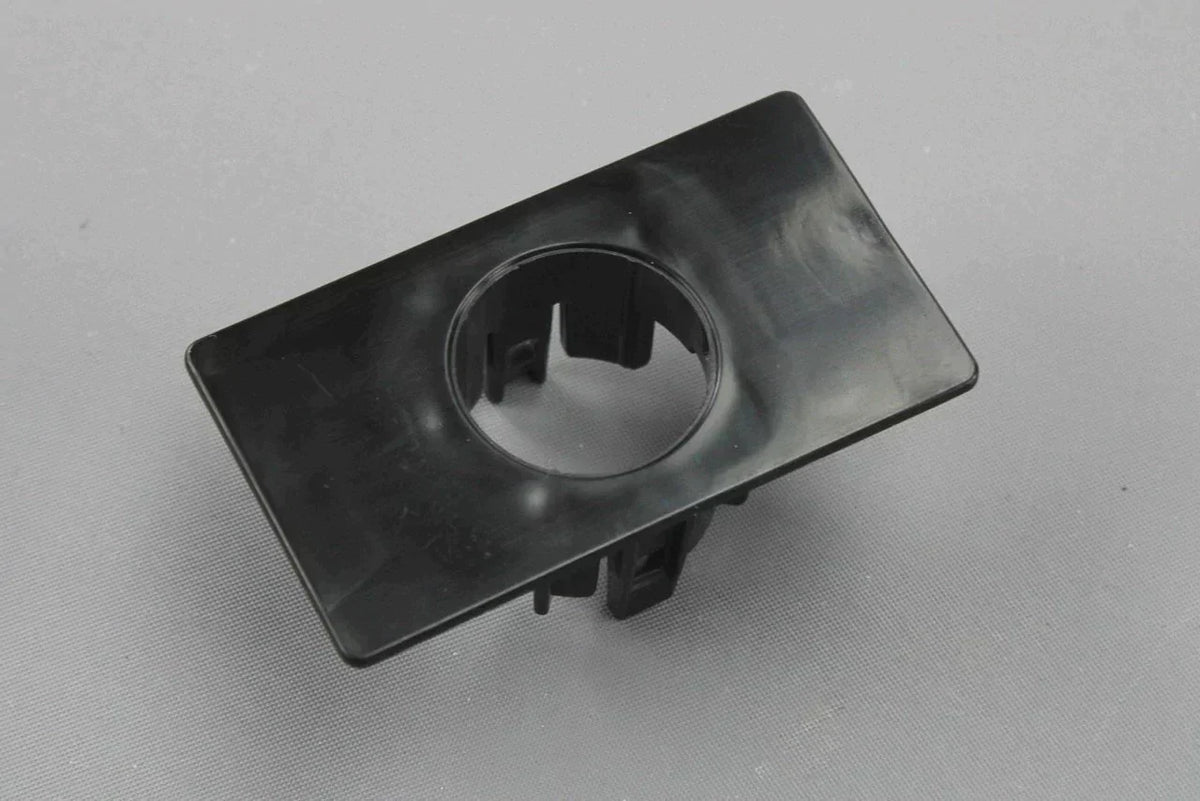 VW T-Cross rear centre parking sensor bracket (x1) 2GM919491A ...