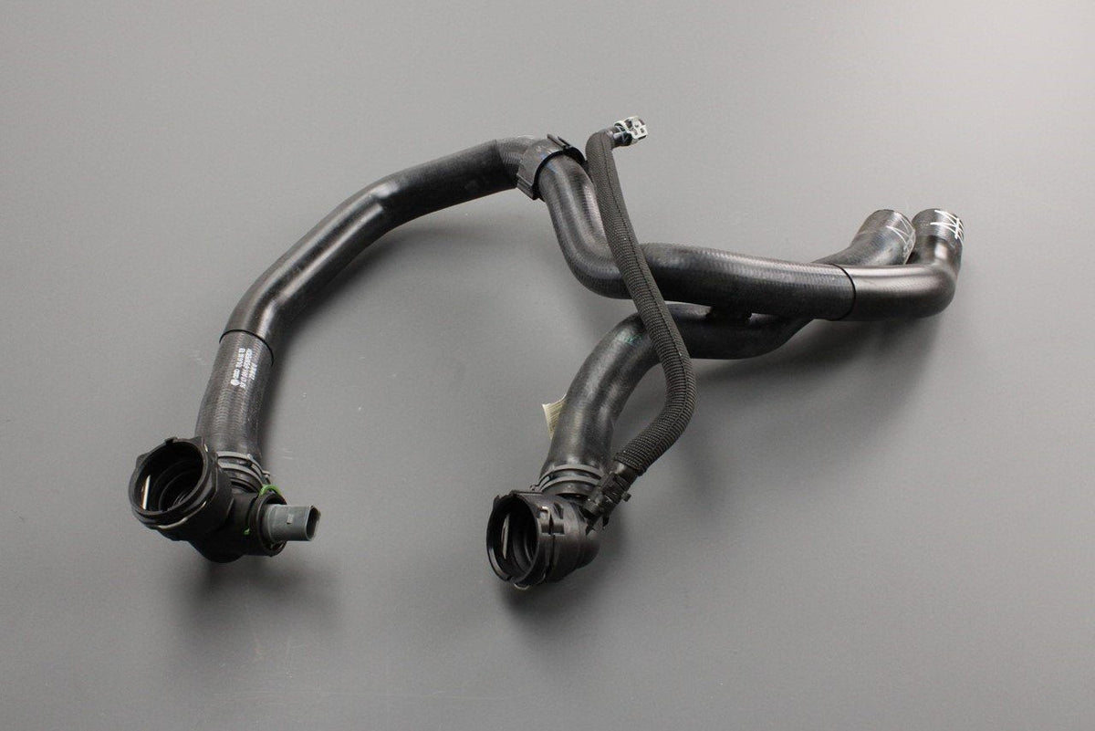 VW Golf MK7 Audi A3 Skoda SEAT Leon coolant hoses (left) 5Q0121049K ...