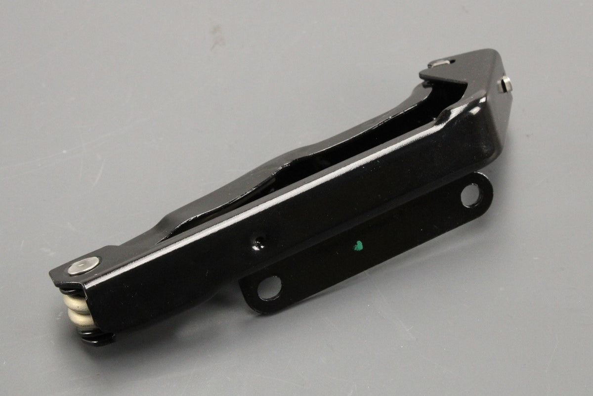 VW Transporter T5 T5.1 T6 T6.1 sliding door catch (right) 7H0843414C ...