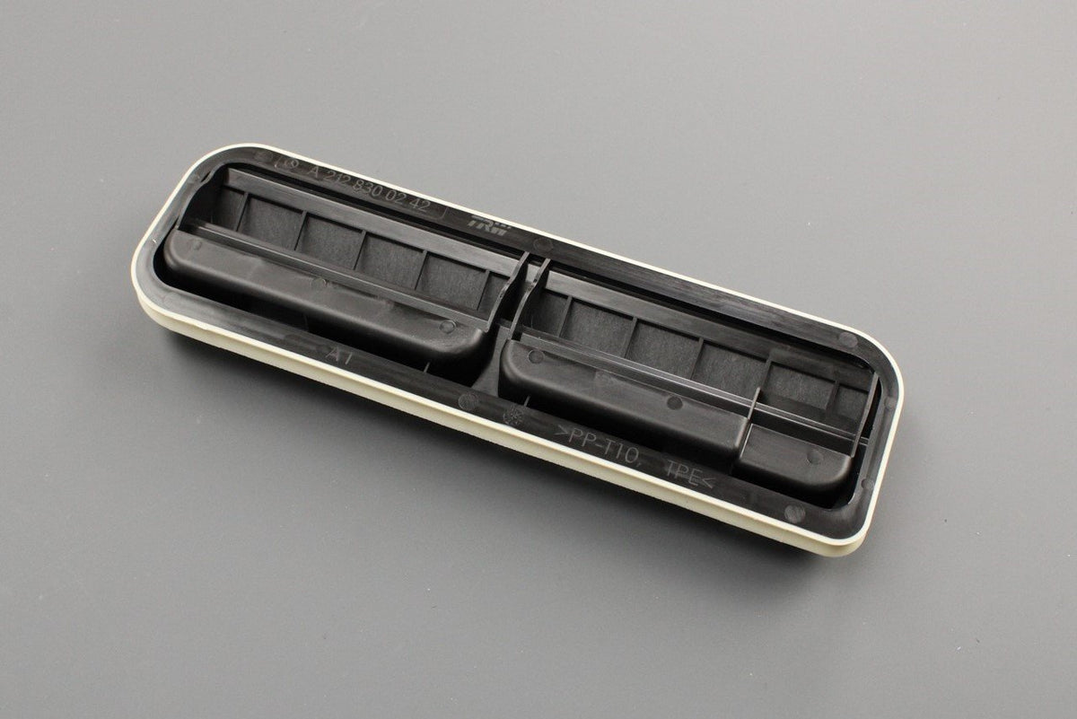 Mercedes-Benz C-Class rear air vent A2128300242 – Partshaus Ltd
