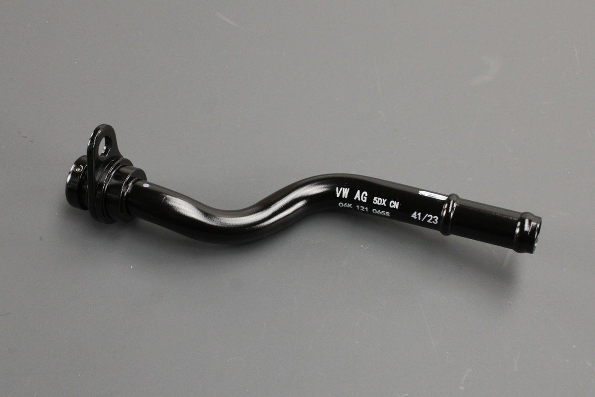 VW Audi Skoda SEAT 2.0 TSI TFSI solid coolant pipe 06K121065S ...