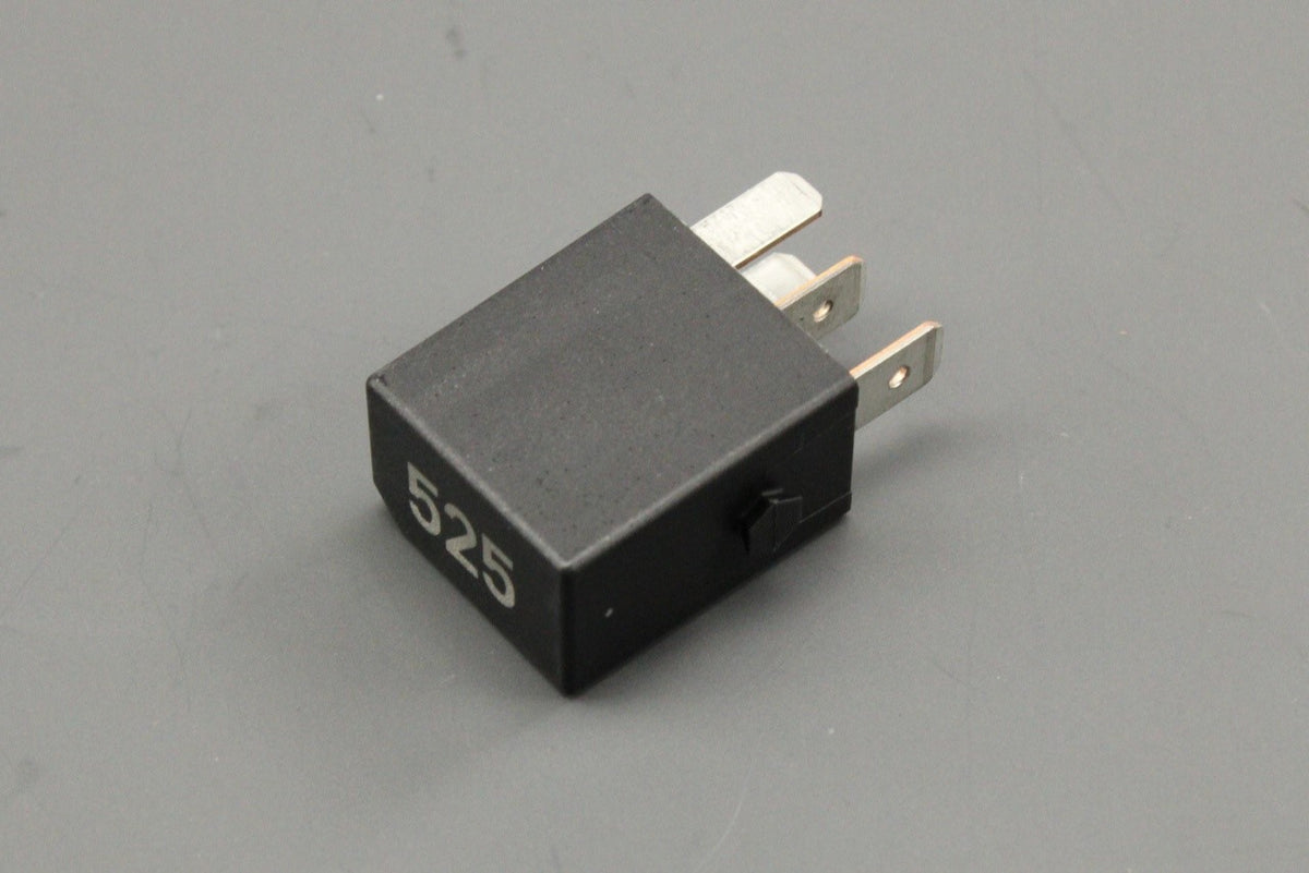 VW Transporter T6.1 Audi A1 Skoda Octavia SEAT relay (525) 3Q0951253 ...