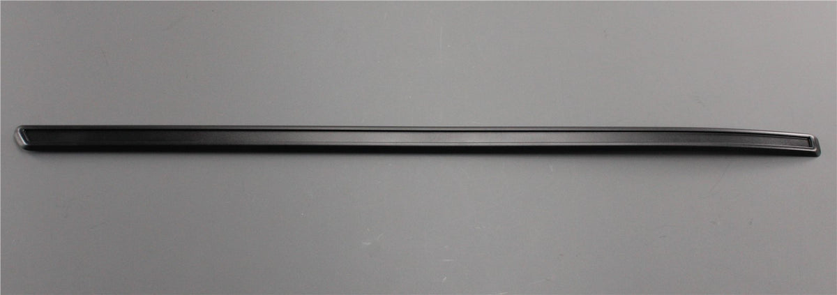 Mercedes-Benz G-Class W463 body trim strip (front right) A46369830007C ...