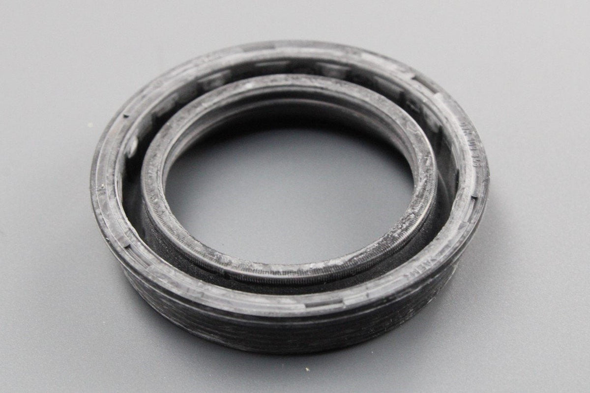 VW Golf MK6 Audi RS3 RSQ3 SEAT 2.5L camshaft seal ring 07K109345 ...