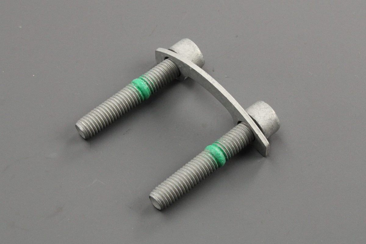 Mercedes-Benz propeller shaft mounting bolts A4634101600 – Partshaus Ltd