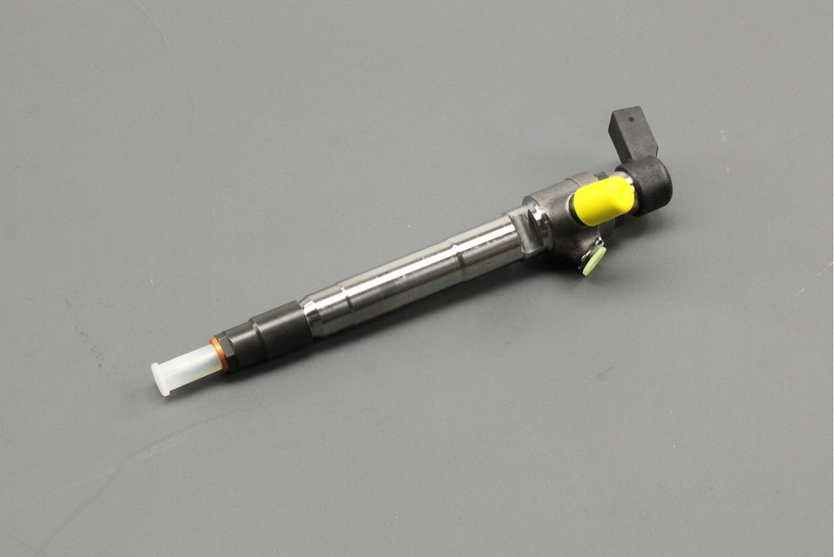Land Rover Defender 2007-2016 fuel injector (2.2L) LR032067 – Partshaus Ltd