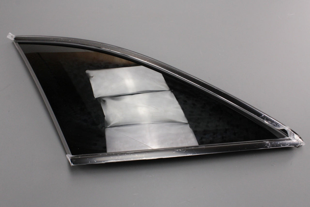 Mercedes-Benz GLC C253 off road rear quarter window (left) A2536703701 ...