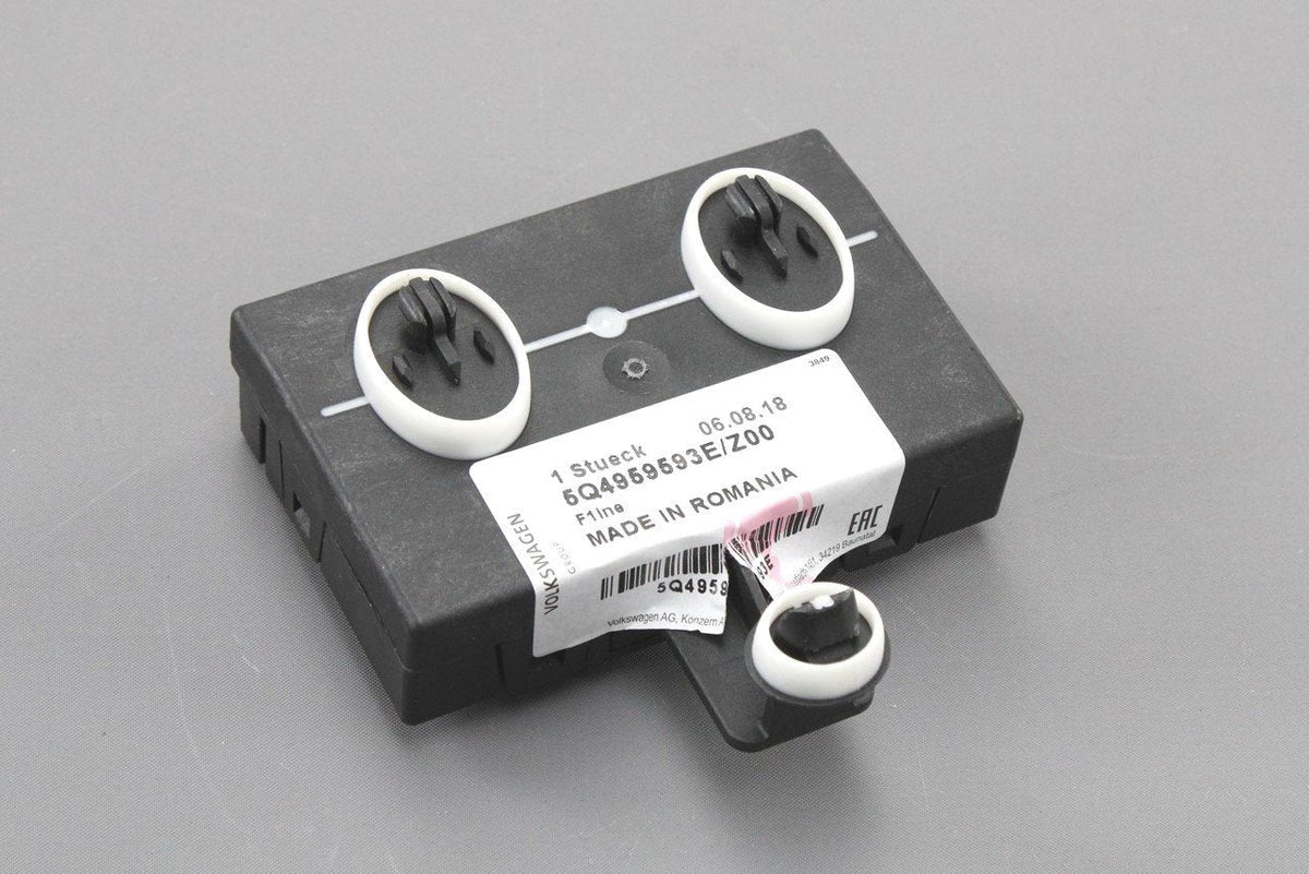 VW Audi Skoda SEAT door control unit (front right) 5Q4959593E ...