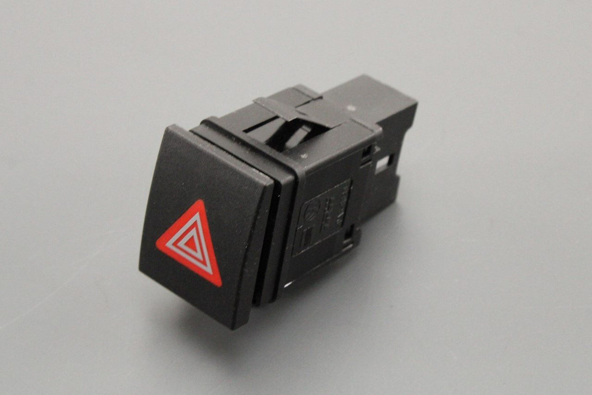 VW Polo 9N 9N3 2002-2008 hazard light switch 6Q0953235A 9B9 – Partshaus Ltd