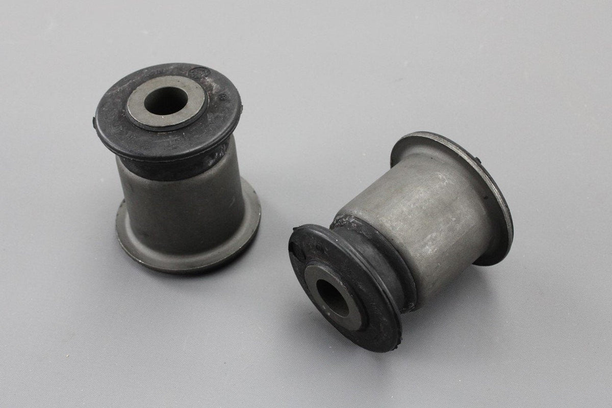 VW Transporter T5 T6 T6.1 lower arm bushes (inner front, pair) 7H04071 ...
