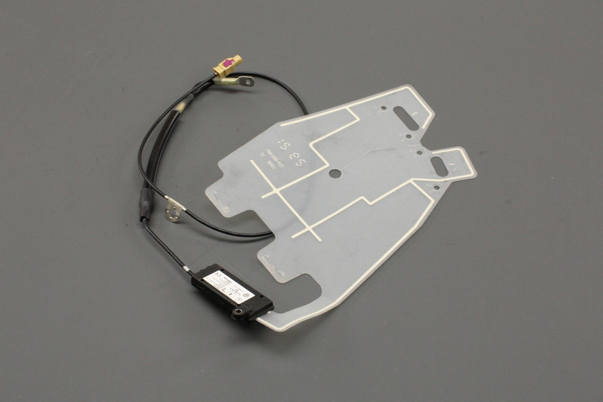 VW Transporter T6.1 2020-on FM2 aerial module 7LA035532A – Partshaus Ltd