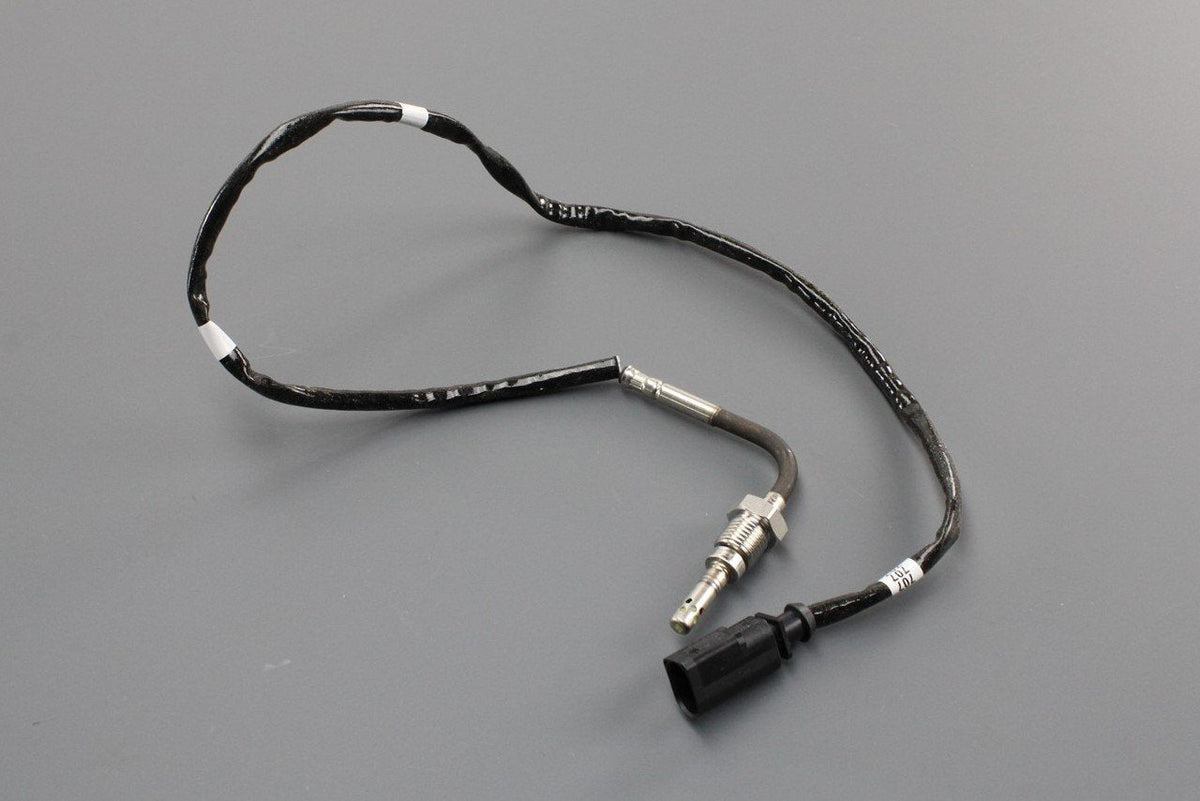 VW Audi A3 Skoda SEAT 1.6 TDI exhaust gas temperature sensor 04L906088 ...