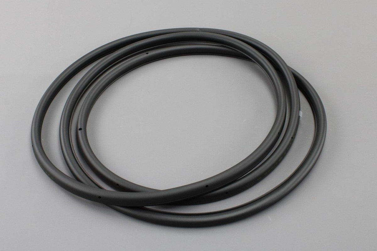 Audi A3 S3 RS3 Saloon 2013-20 outer front door seal (left) 8V5837911C ...