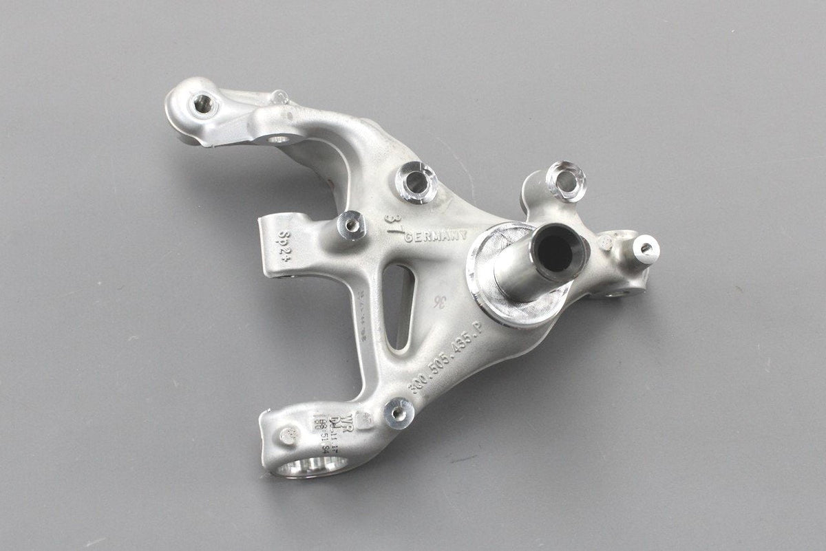 VW Passat B8 Skoda Superb rear wheel bearing housing (left) 3Q0505433G ...