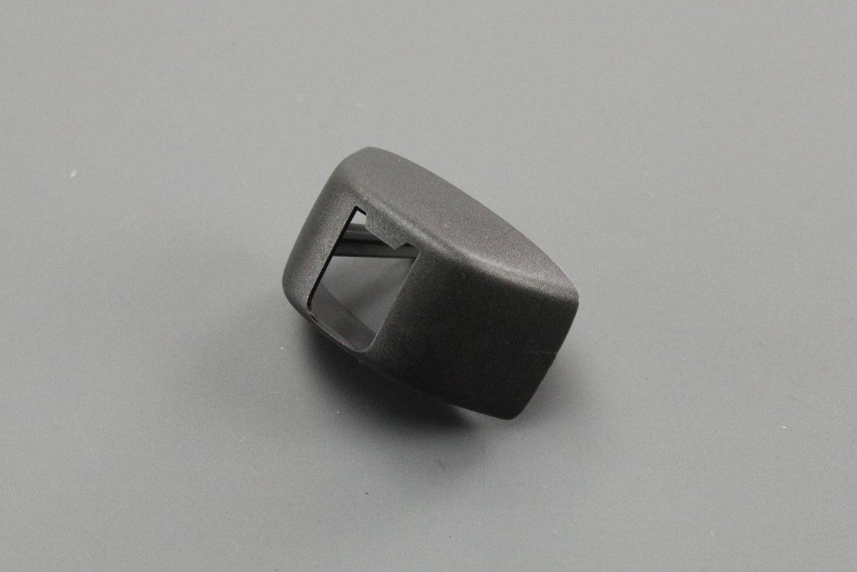 Audi A6 A7 A8 SEAT Leon sun visor retainer cap (black) 4G0857563 4PK ...