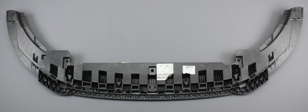Audi A3 8V 13-16 S-Line lower front bumper closing cover trim 8V580723 ...