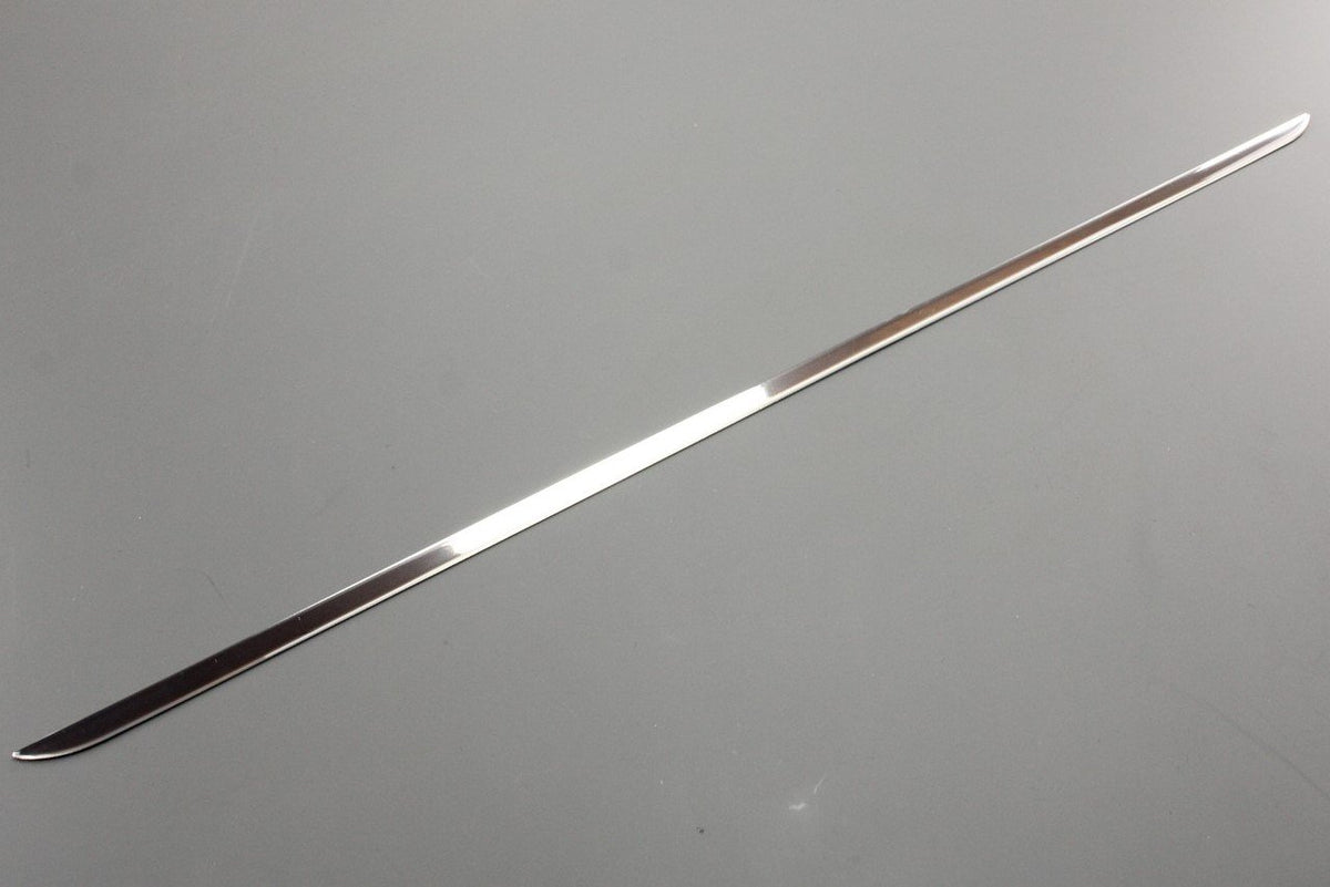 VW T-Roc 2018-on chrome accessory tailgate trim stirp (rear) 2GA071360 ...