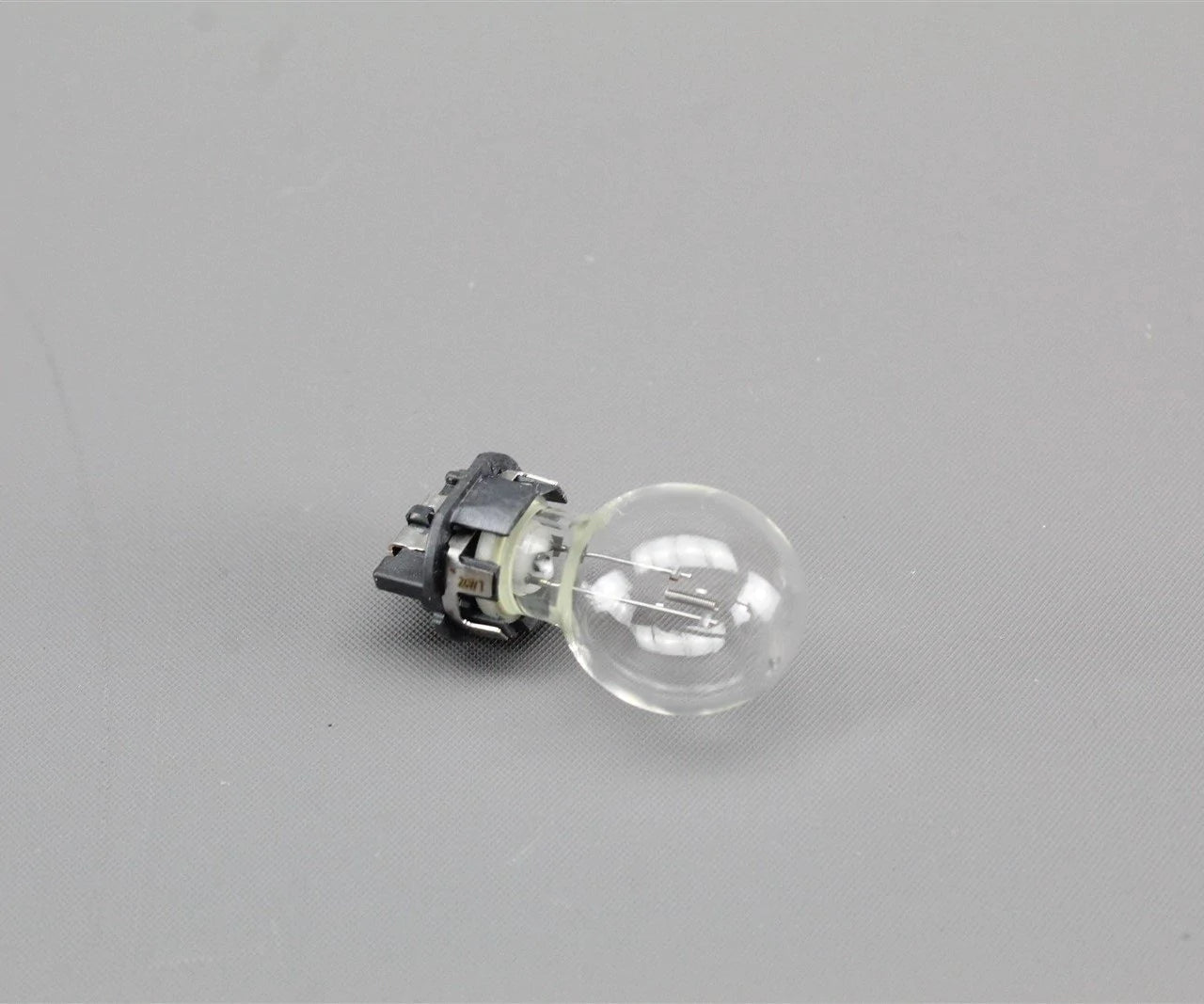 VW Golf MK7 CC Skoda Yeti DRL daytime running light bulb N10776301 Partshaus Ltd
