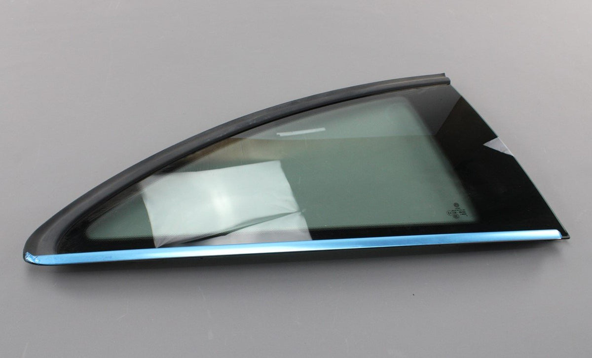 VW Beetle 2012-2019 rear side window with chrome trim (right) 5C584504 ...