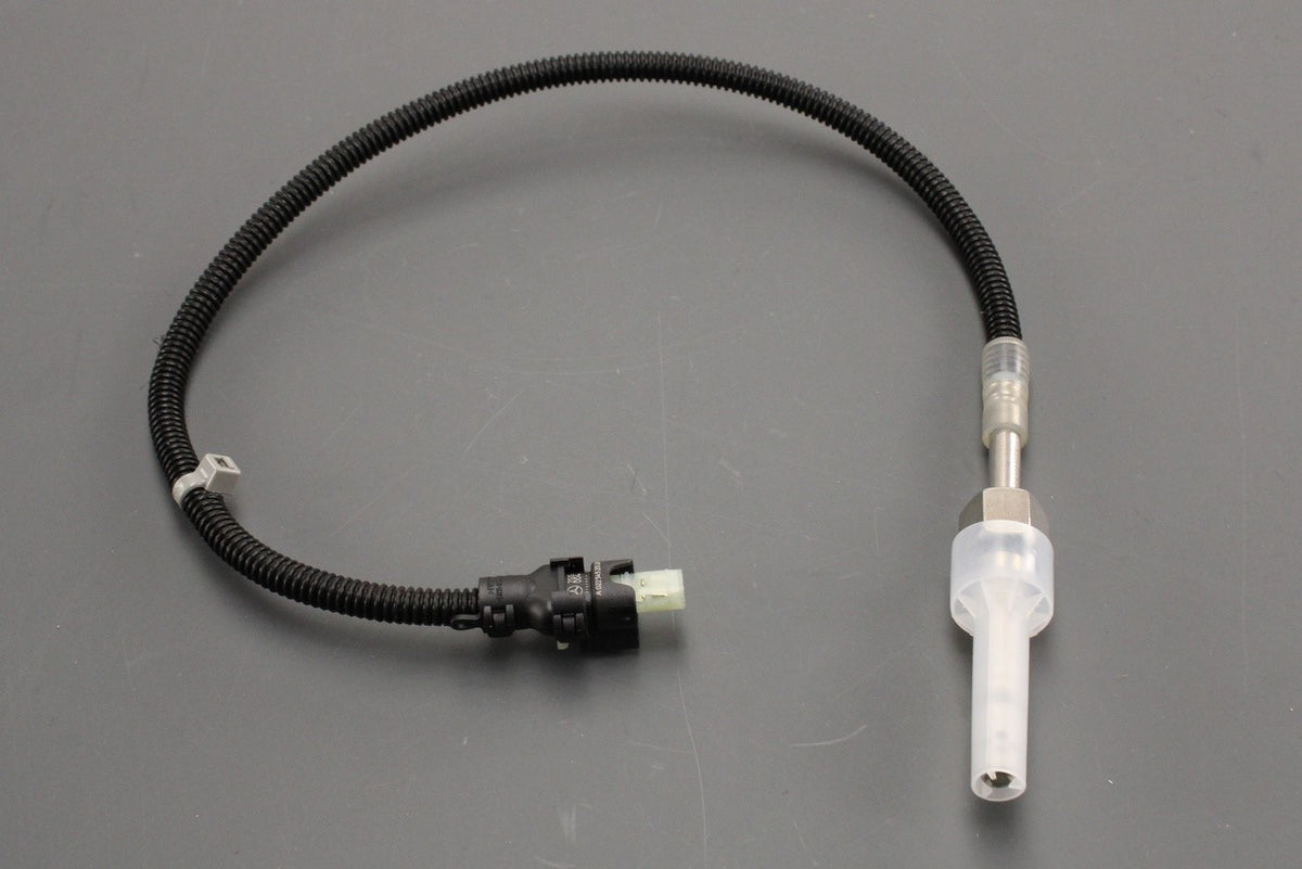 Mercedes-Benz exhaust gas temperature sensor A0009057204 – Partshaus Ltd