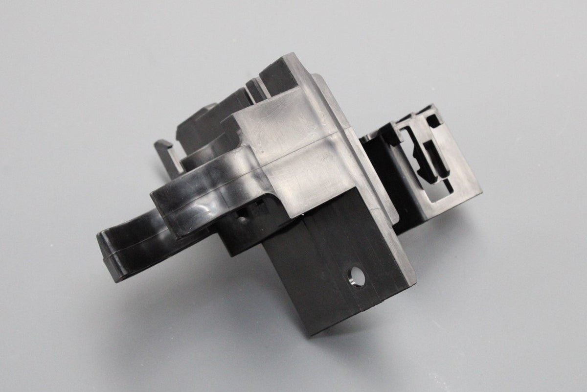 VW Polo Skoda Fabia SEAT screen-wash filler pipe holder 6R0955195 ...