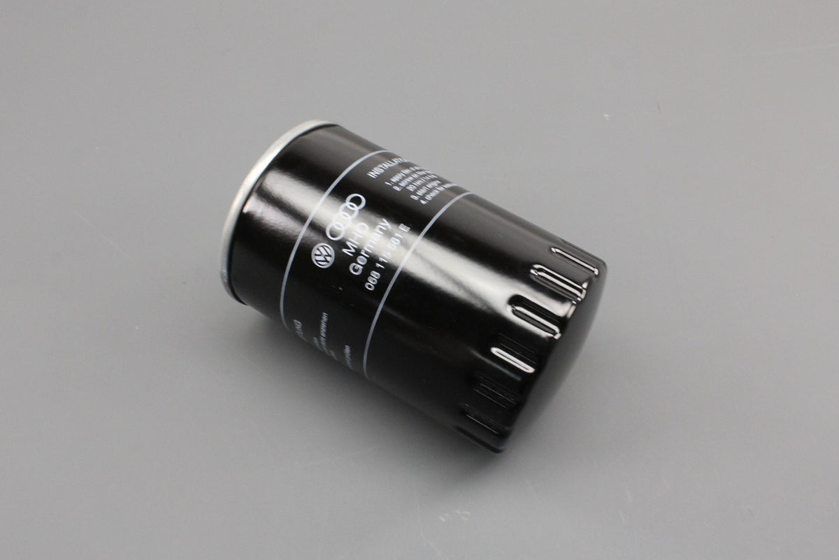 VW Golf MK3 Audi A6 95-97 SEAT 1.9 2.5 TDI engine oil filter 068115561 ...