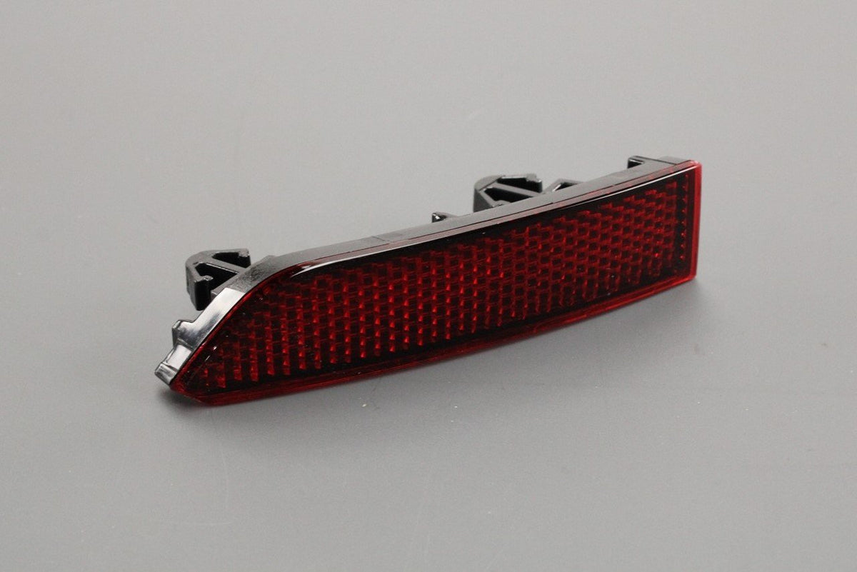VW Tiguan 2016-on rear bumper reflector (outer left) 5NA945103 ...