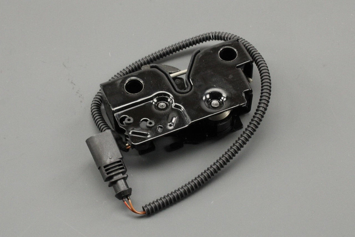 VW Golf MK7.5 Passat B8 Tiguan Multivan bonnet lid lock catch 5G182350 ...