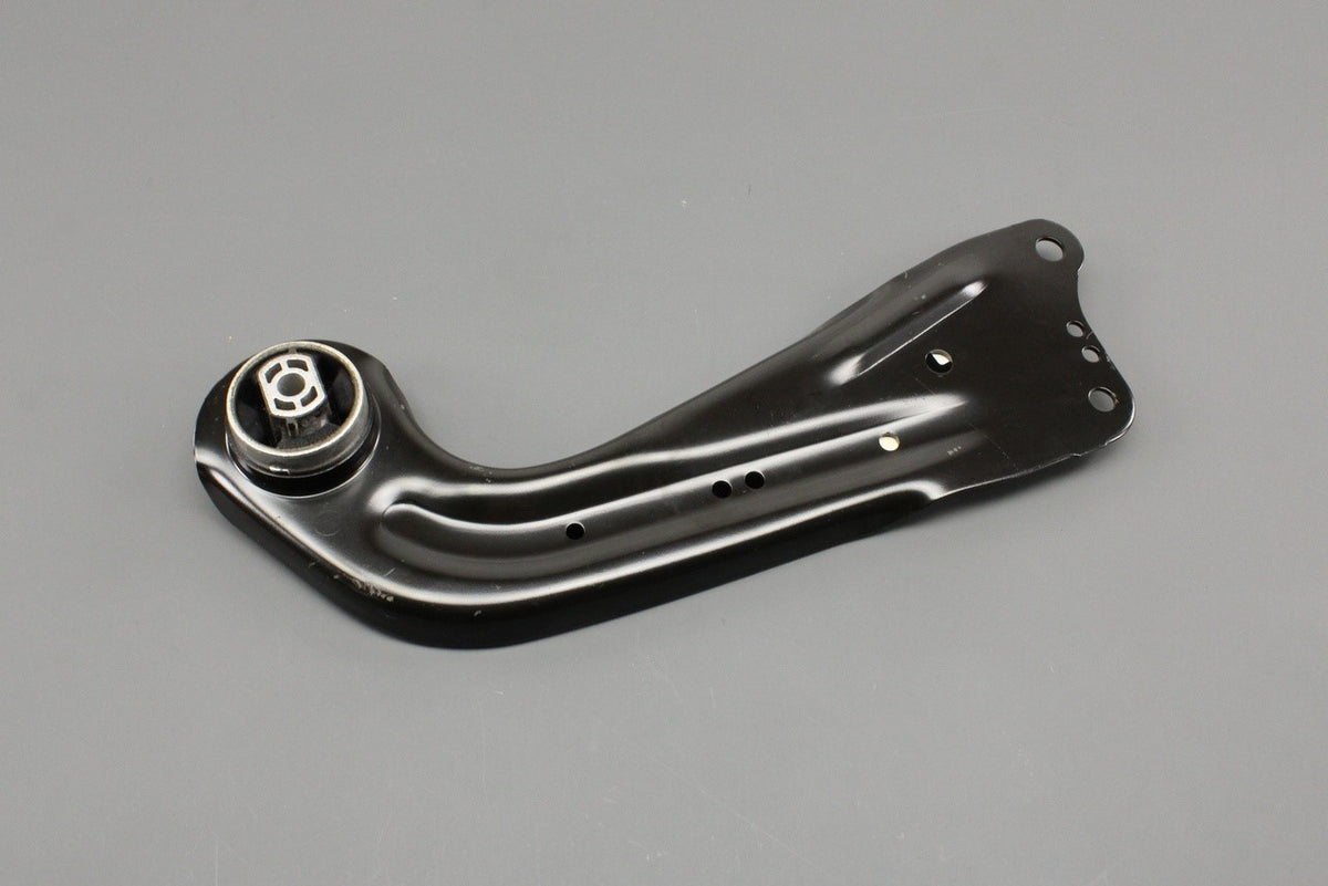 VW Golf Audi A3 Skoda Octavia SEAT rear trailing arm (left) 5Q0505223D ...