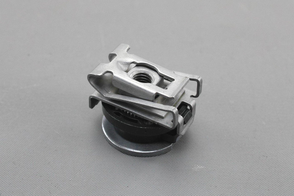 VW Golf Arteon Passat Touran headlight upper spacer piece 1T0941111 ...