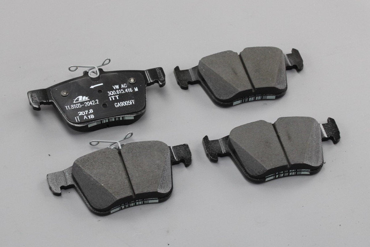 VW Tiguan Arteon Passat Q3 Tarraco Superb rear brake pads 3Q0698451D ...
