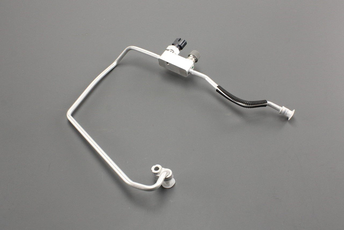 Lexus IS200/300 2013-on air conditioning pipe with sensor 88706-53160 ...