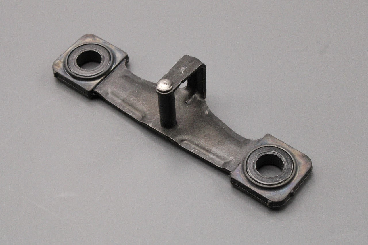 VW T-Roc 18-on Tiguan 16-24 rear boot lid lock striker plate 8V0827507 ...