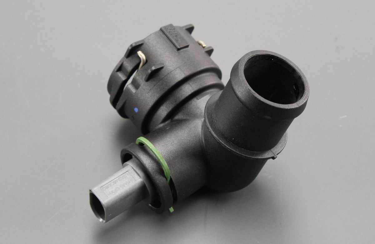 VW Audi Skoda SEAT 1.2 1.4 1.5 TSI coolant connector coupling 5Q012229 ...